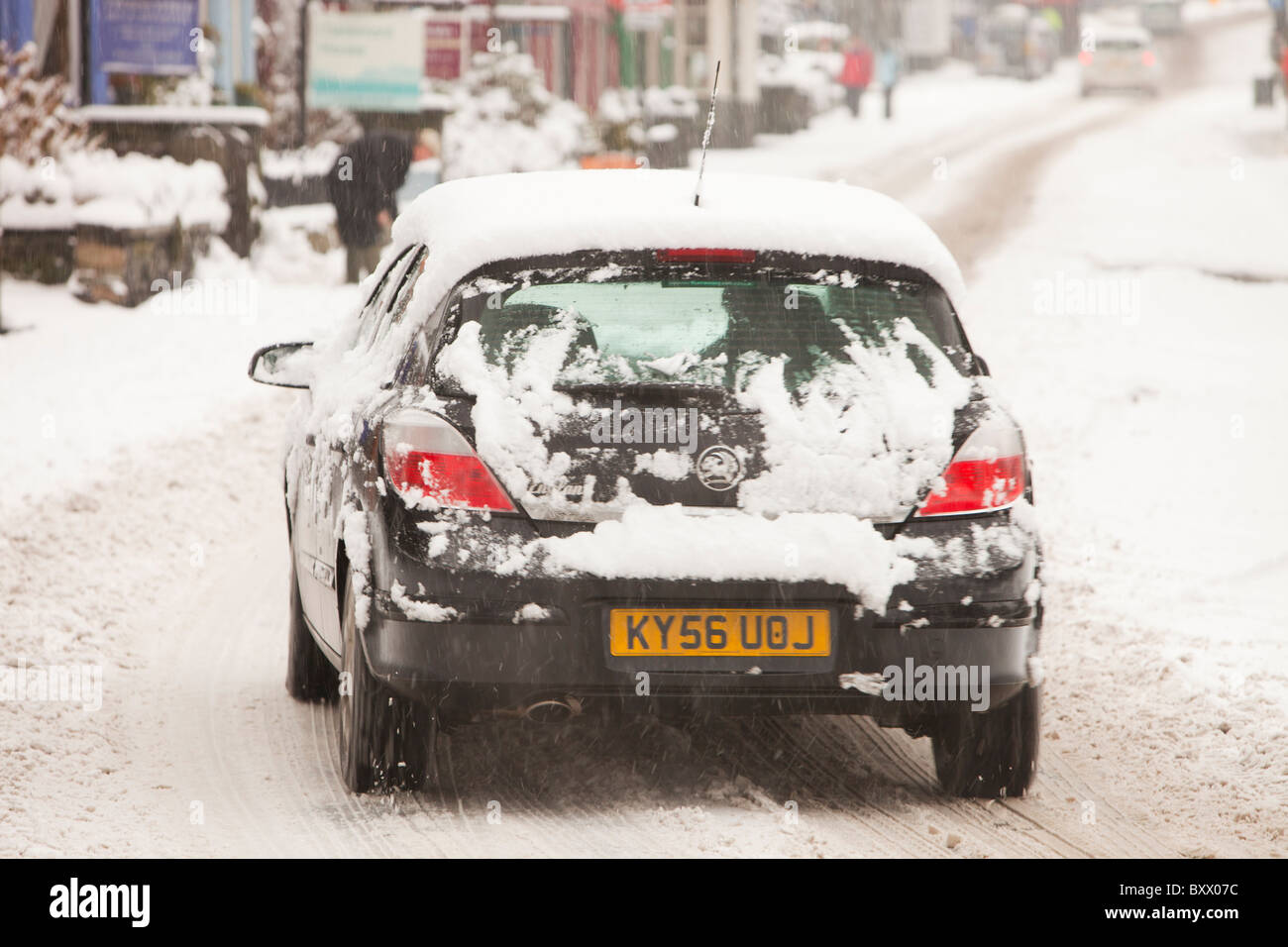 Snowy weather in Ambleside during the December 2010 big chill, Lake ...