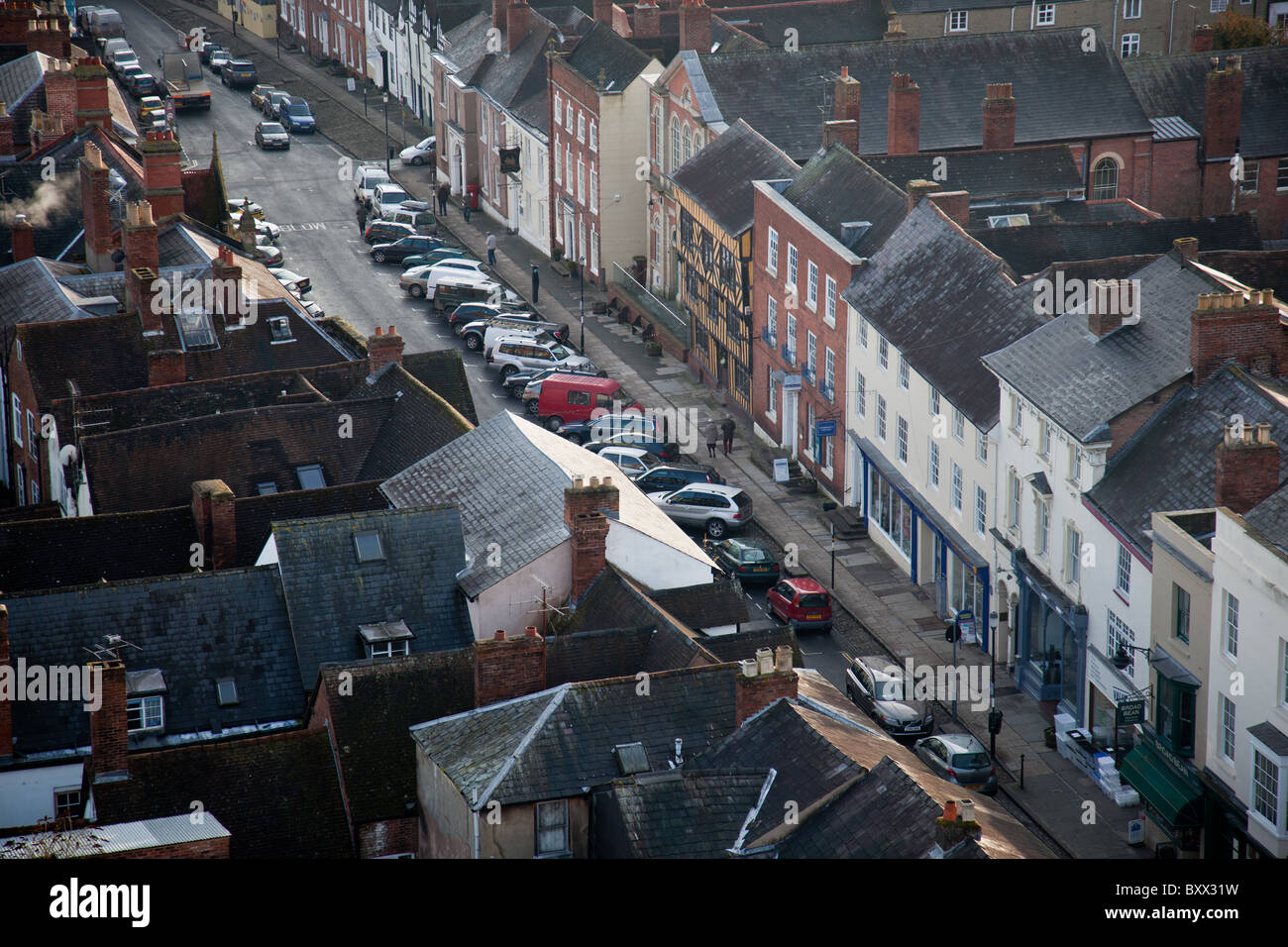 Broad roof hi-res stock photography and images - Alamy