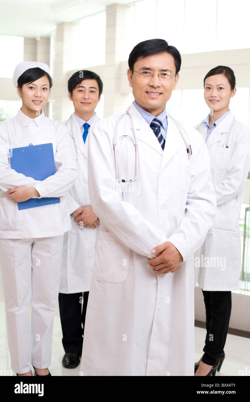 Portrait of a professional medical team Stock Photo - Alamy