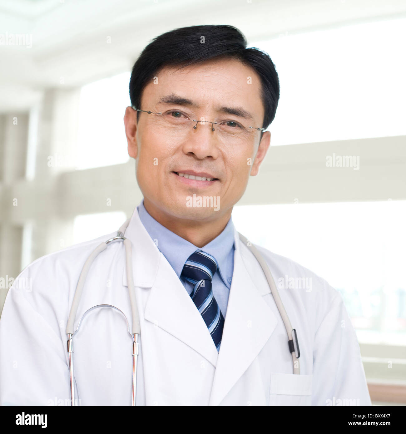 Portrait of doctors at work Stock Photo - Alamy
