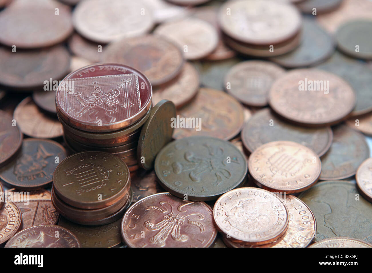 1 one pile of 1p coins hi-res stock photography and images - Alamy