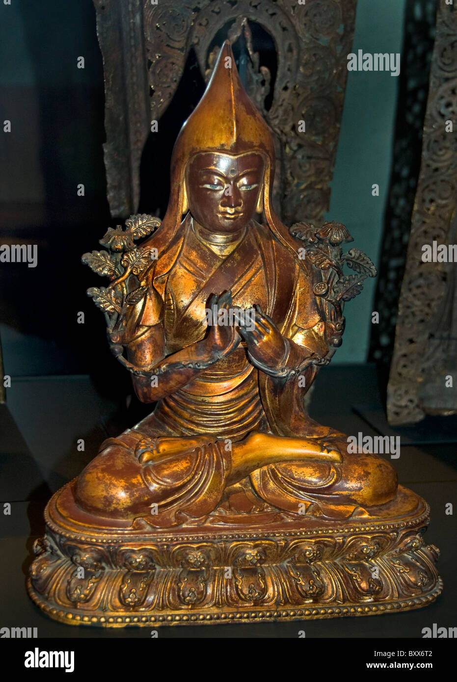 Yellow Hat manner monk Tsongkhapa 14th cent Tibet Tibetan Dahai Lama is ...