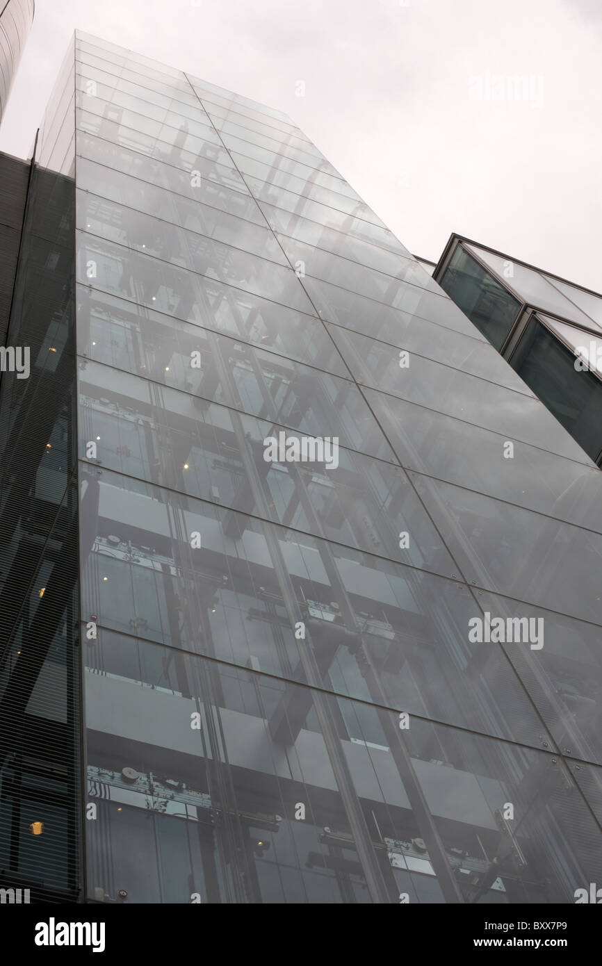glass office block Stock Photo - Alamy