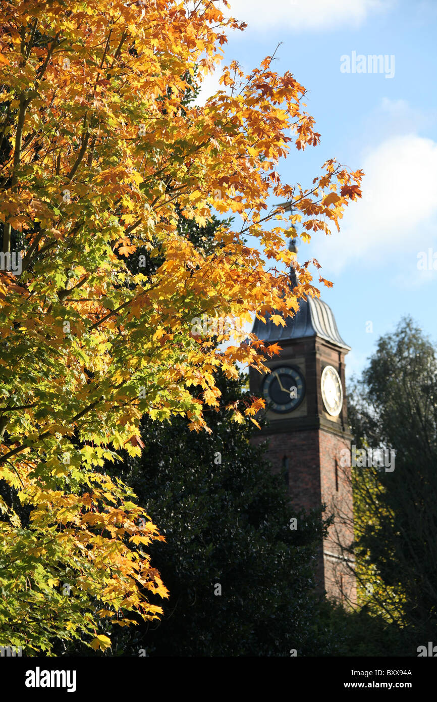 Walton Hall and Gardens. Autumnal view the of Walton Hall gardens with ...