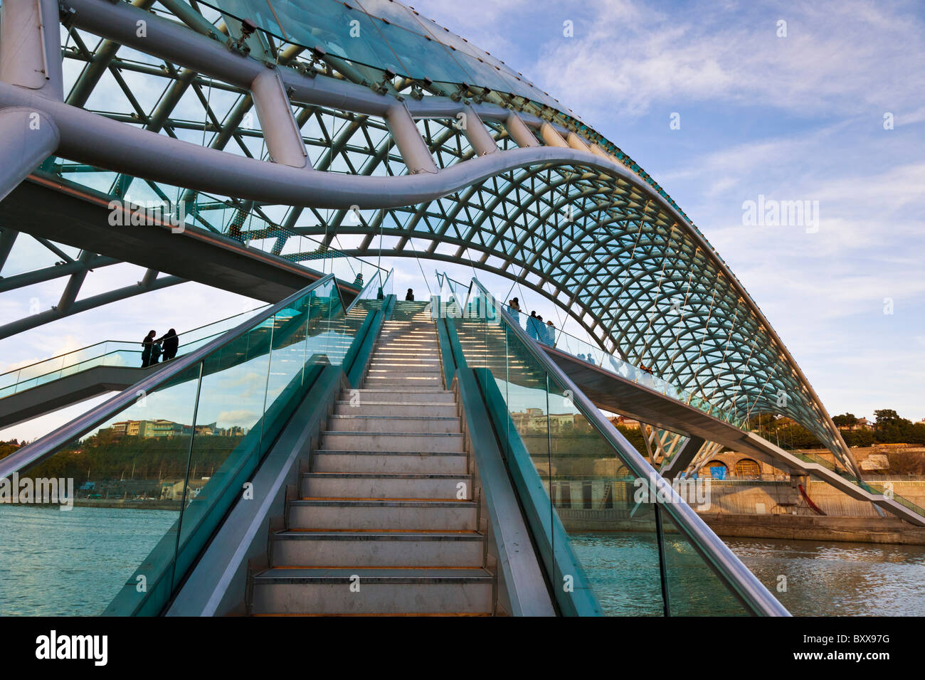 Bridge peace crossing mtkvari river hi-res stock photography and images ...