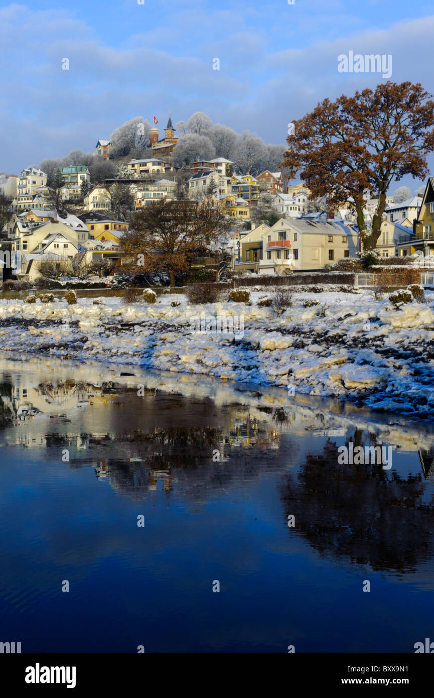 Snow-covered Süllberg and River Elbe in Hamburg-Blankenese, Germany ...