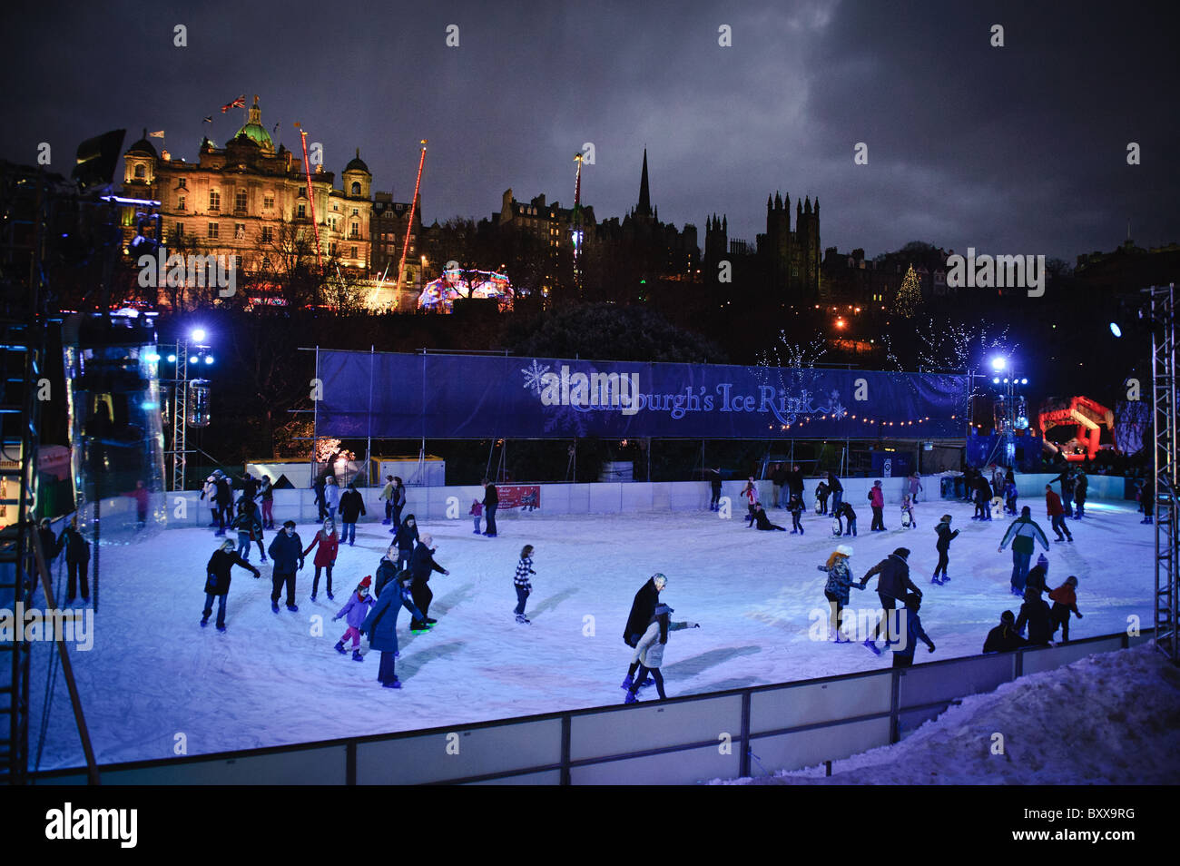 Edinburgh's Winter Wonderland 2010-2011 Stock Photo - Alamy