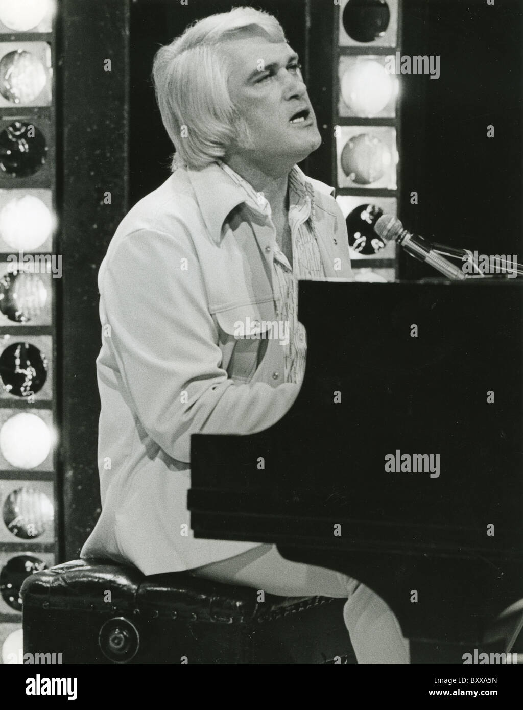 CHARLIE RICH (1932-1995) US Country musician Stock Photo - Alamy
