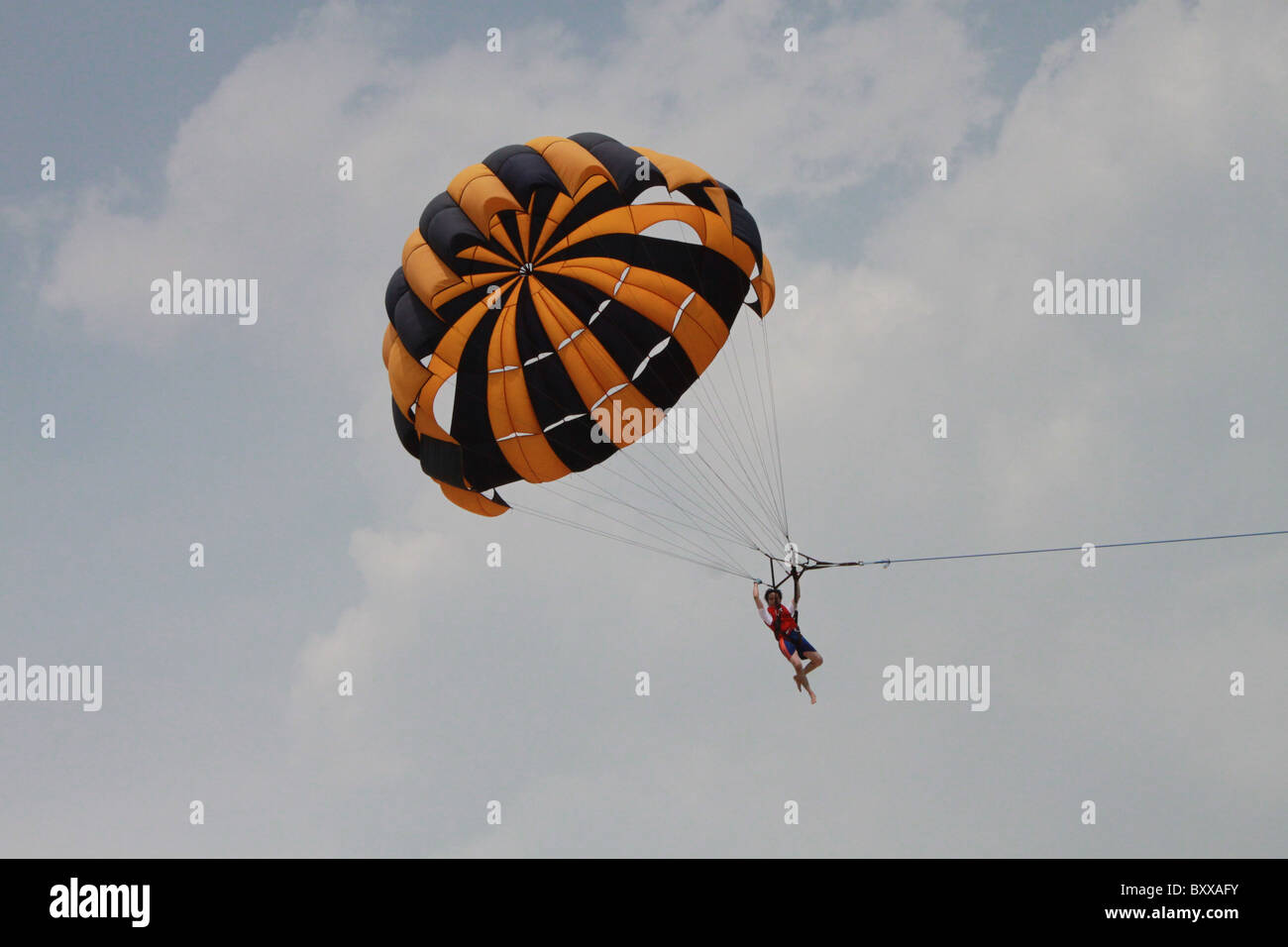man in parachute Stock Photo - Alamy