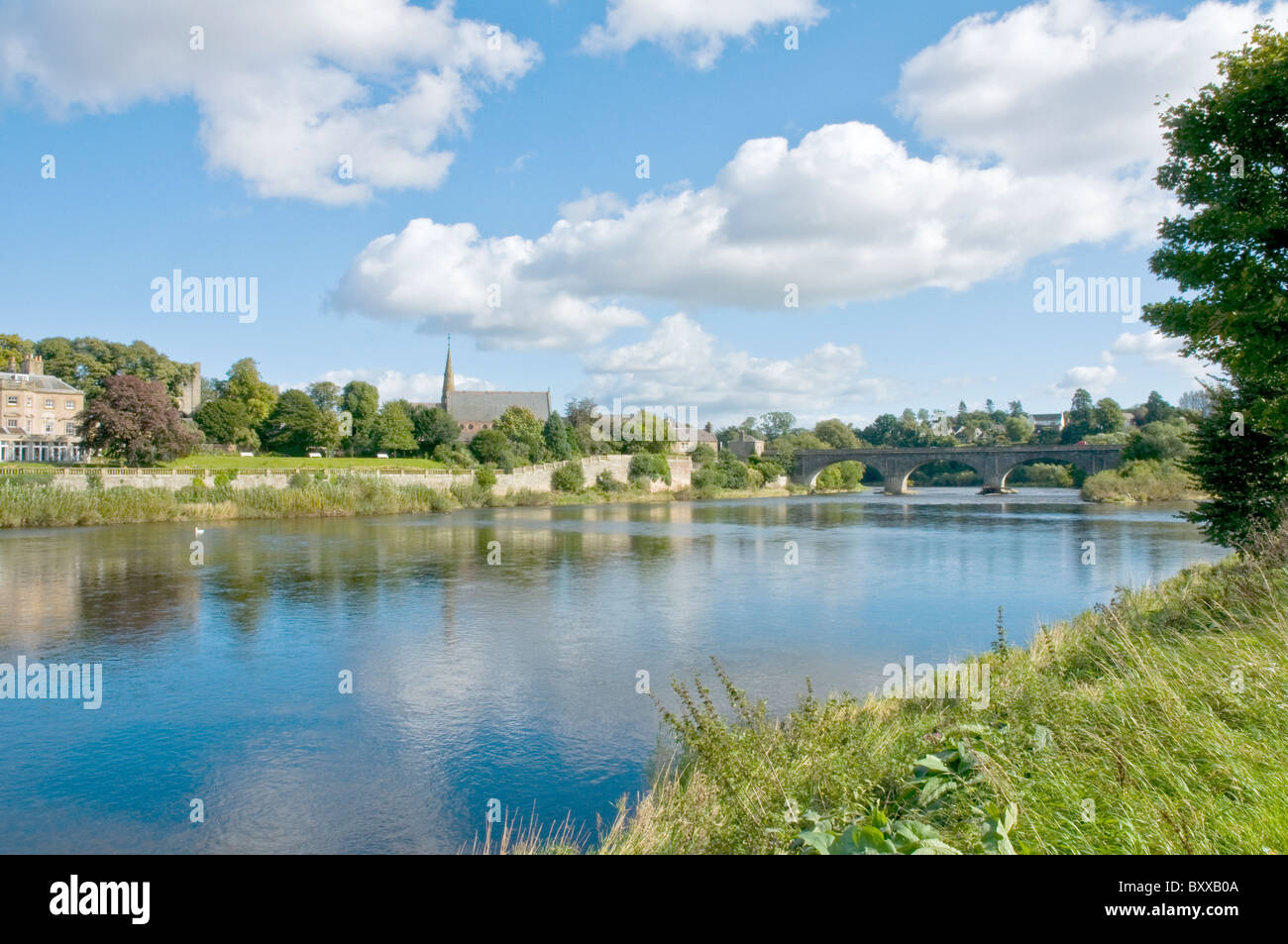 River Tweed at Kelso Scottish Borders Scotland Stock Photo - Alamy