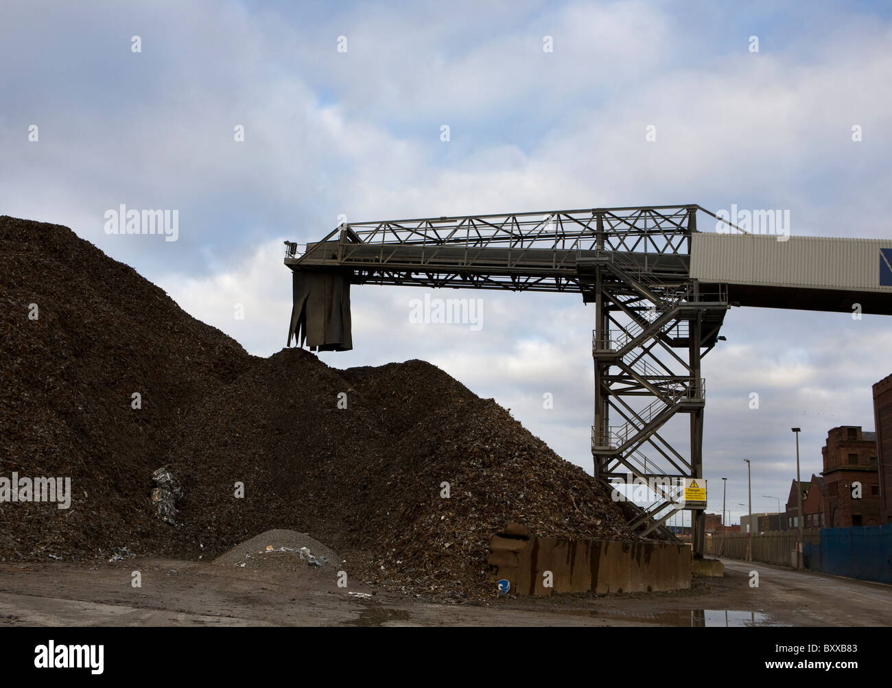 Scrap Metal Merchants Gantry Scrap Metal Recycling Industry, Liverpool ...