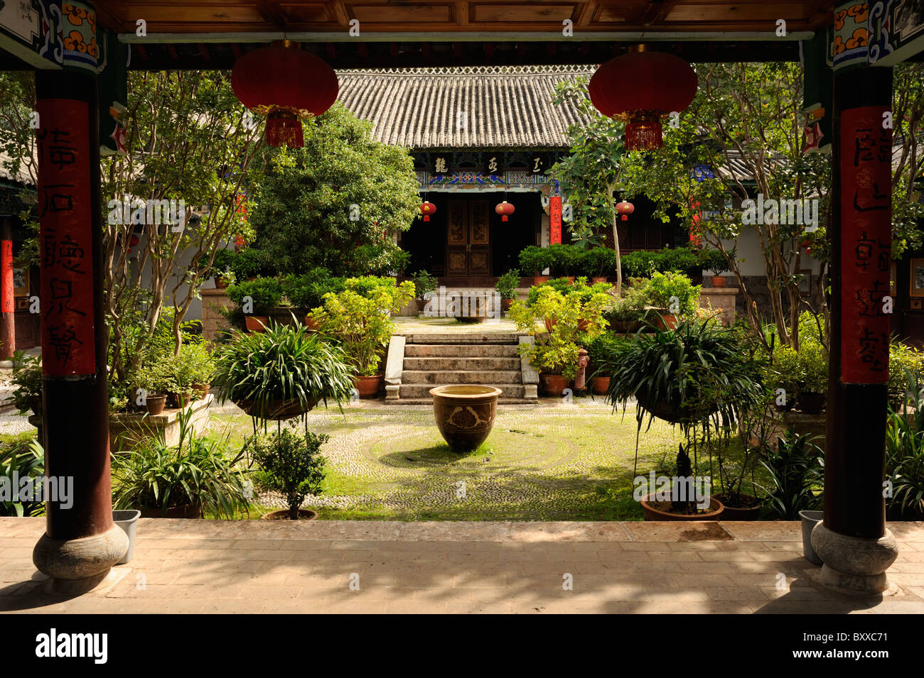 Temple, Black Dragon Pool Park, Lijiang, China Stock Photo - Alamy