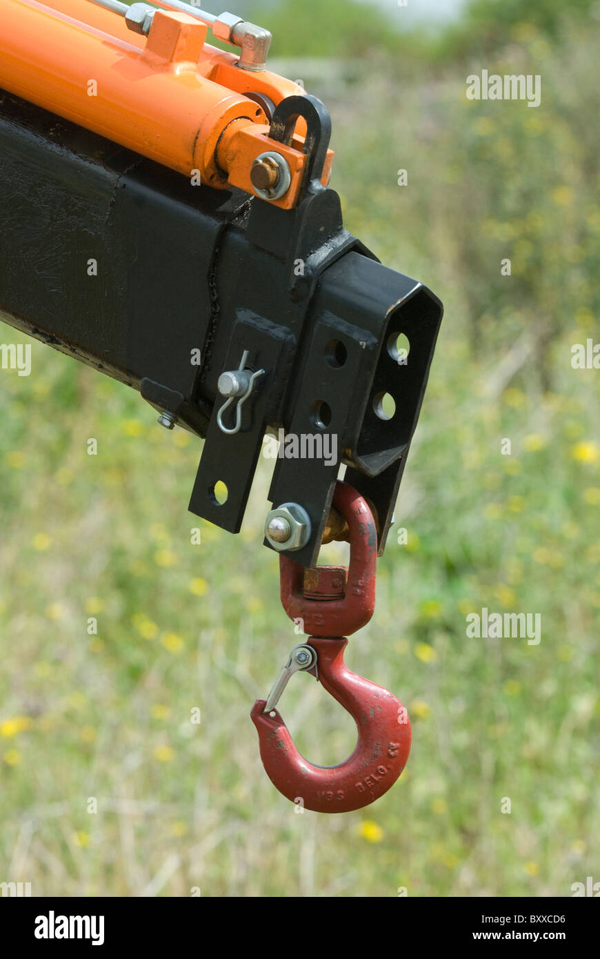 Telescopic hoist hoists mechanical hi-res stock photography and images ...