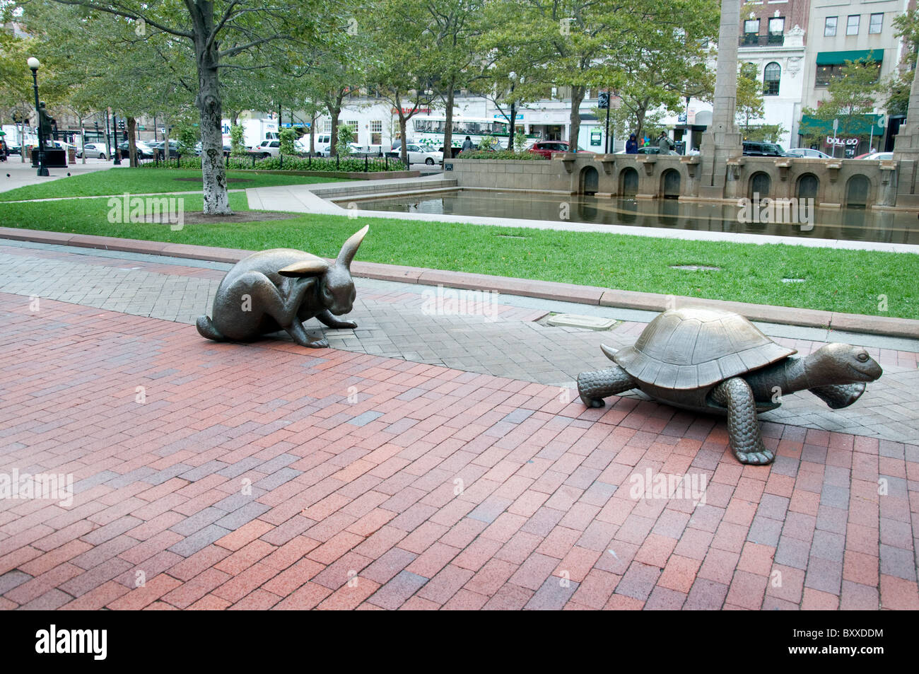 Bronze statues of the Tortoise and the hare at the marathon start in ...