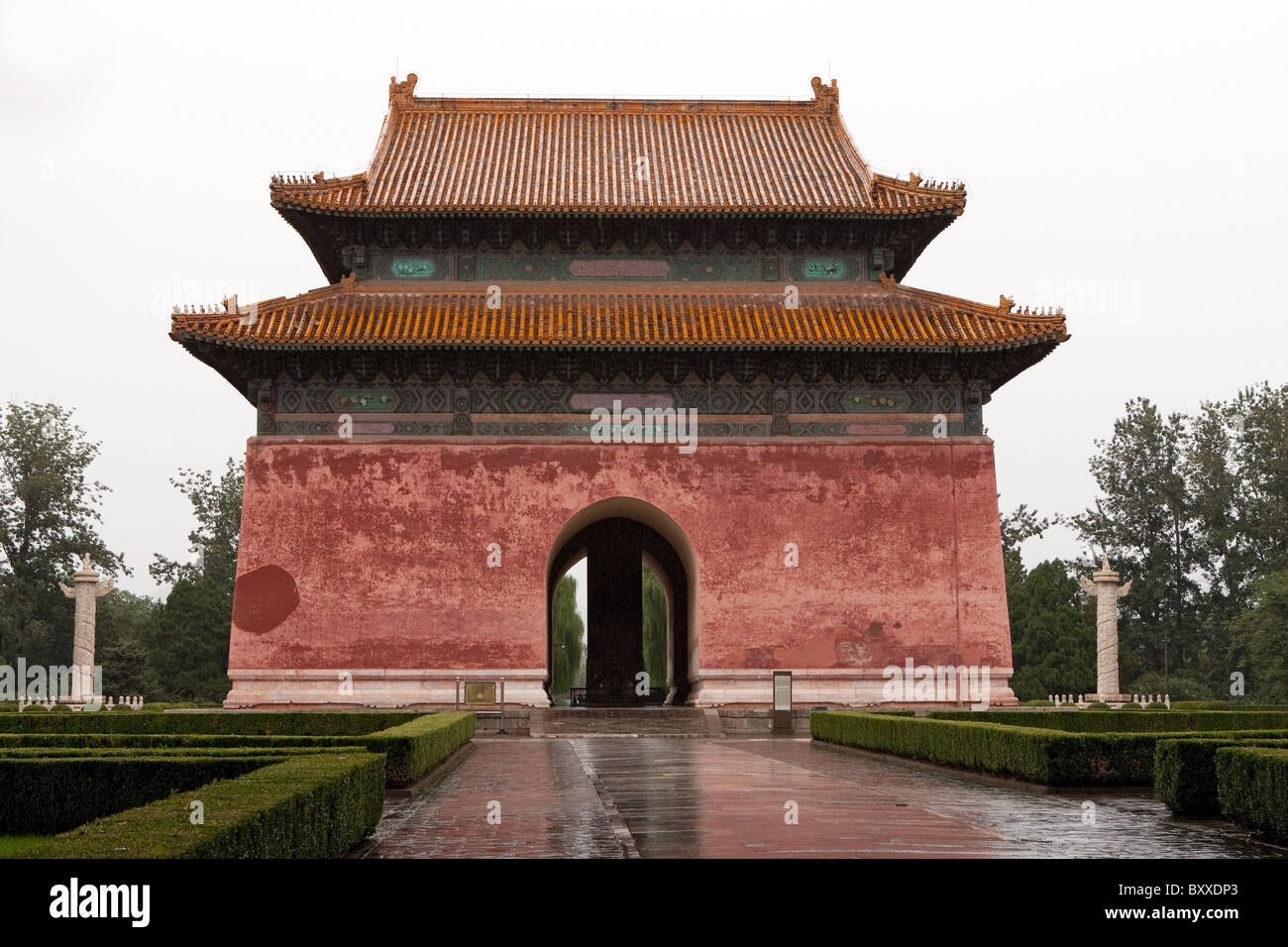 Grave pavilion hi-res stock photography and images - Alamy