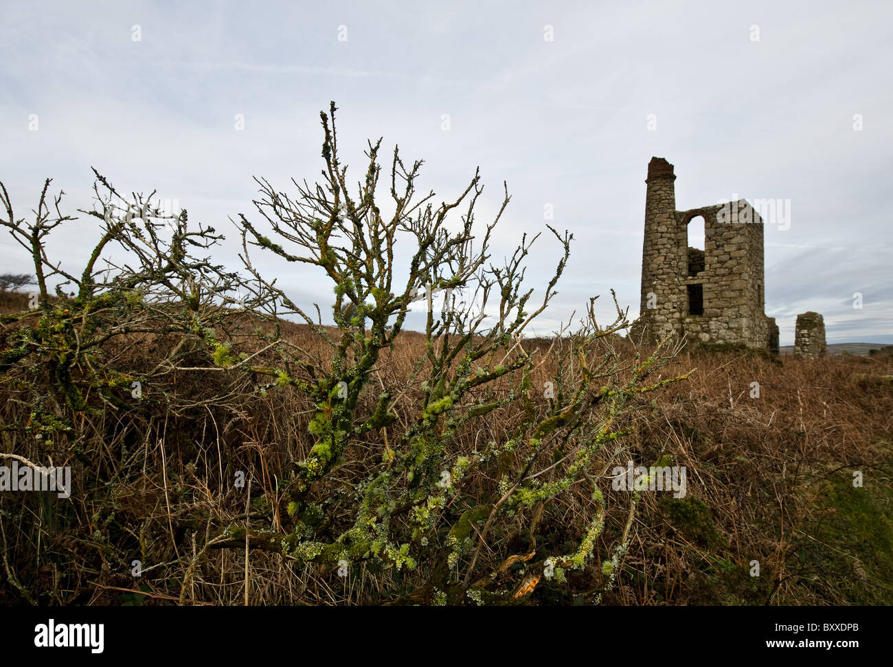 The remains of an engine house at the Ding Dong mine in Cornwall ...