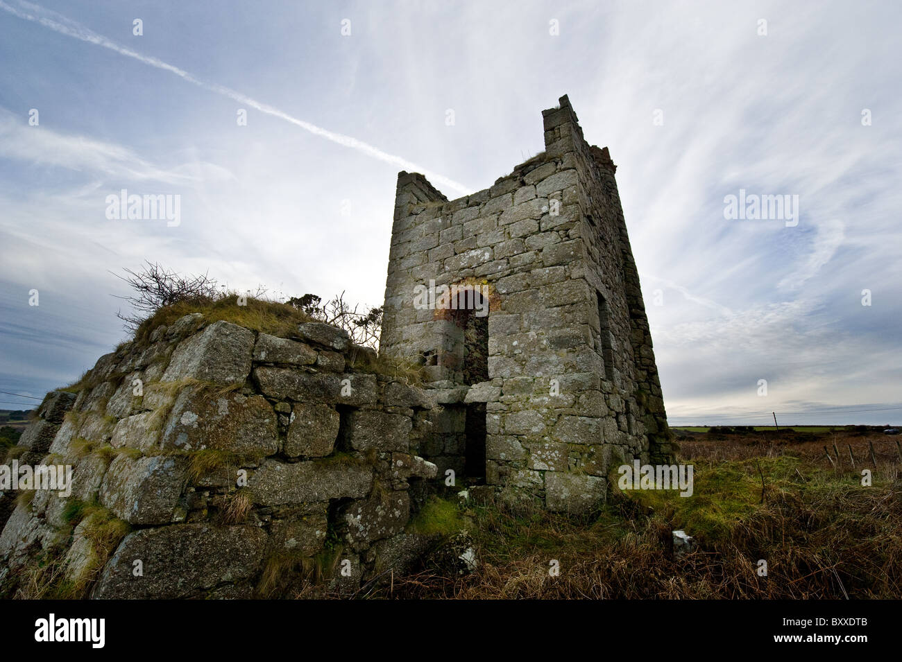 The remains of an engine house at the Ding Dong Mine in Cornwall ...