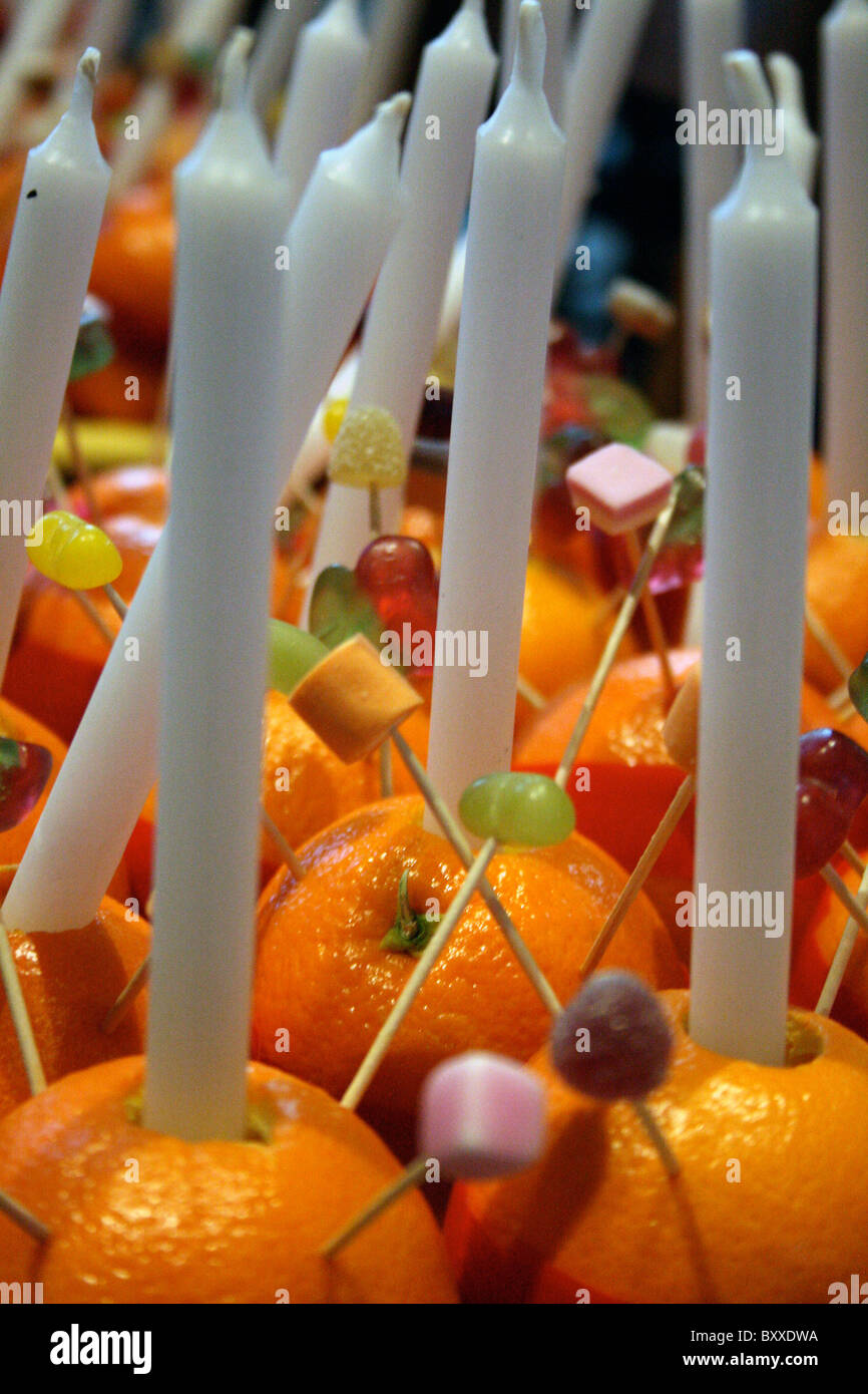 Christingle hi-res stock photography and images - Alamy