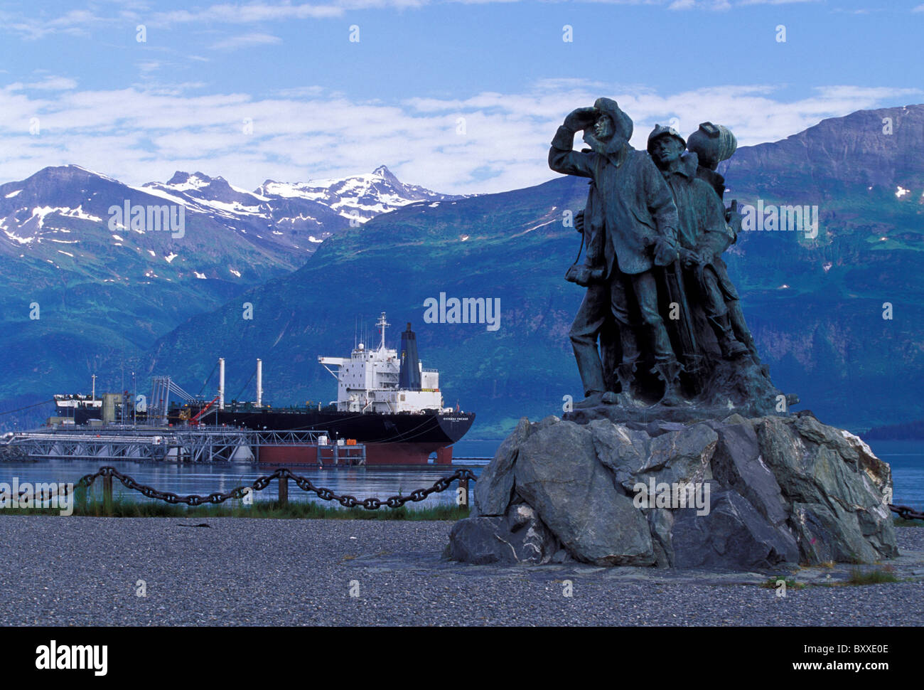 USA, Alaska, Valdez. Oil tanker fueling at Trans Alaska Pipeline ...