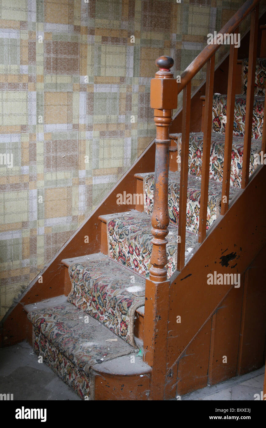 Old staircase hi-res stock photography and images - Alamy