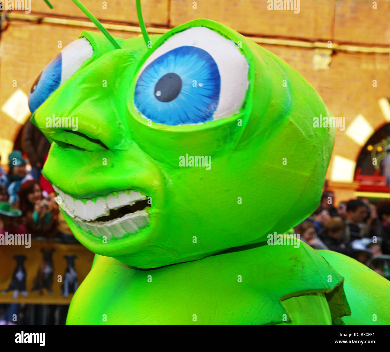 Crowds float grasshopper hi-res stock photography and images - Alamy