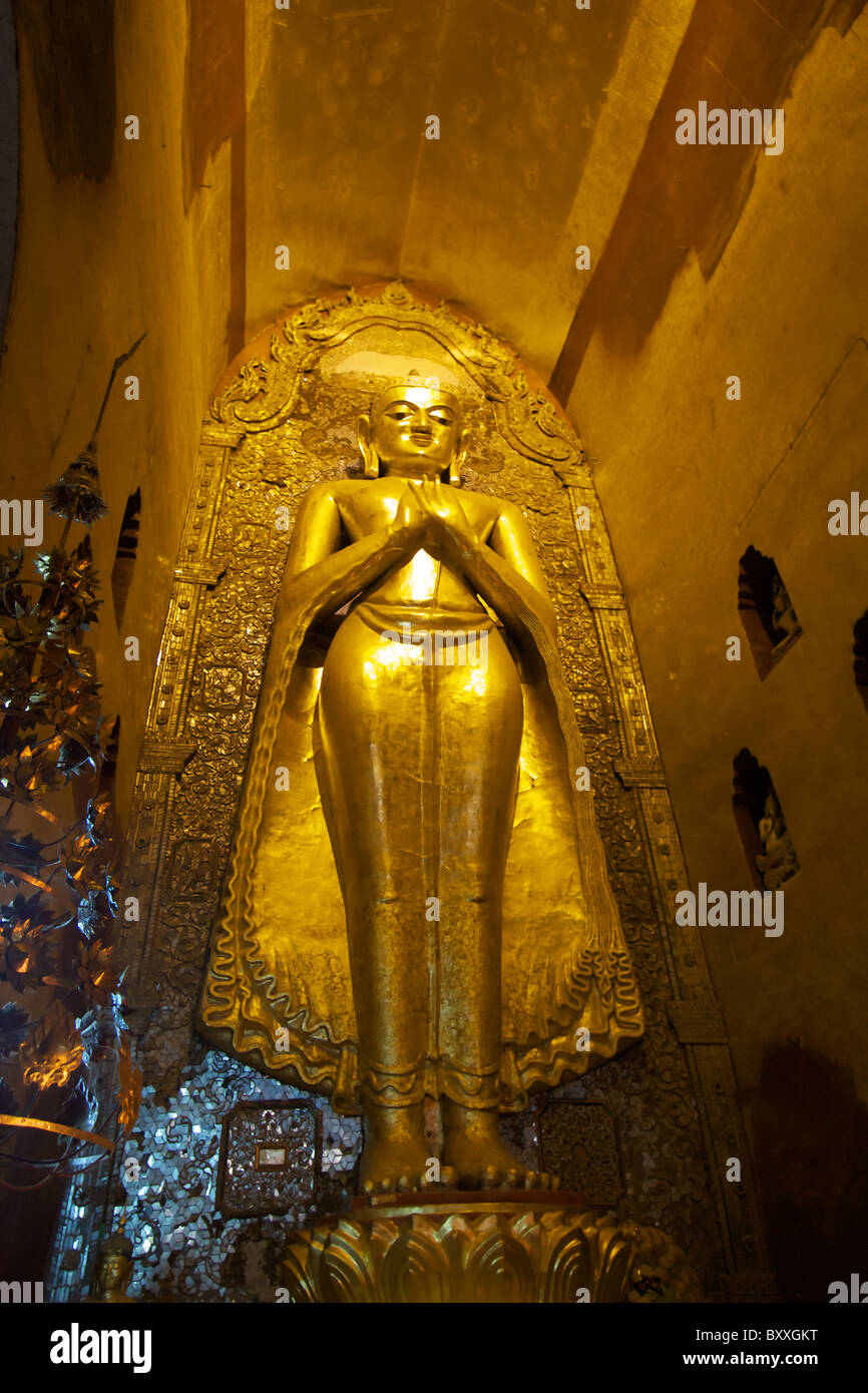 Buddha Statue in the Ananda Temple, Bagan Stock Photo - Alamy