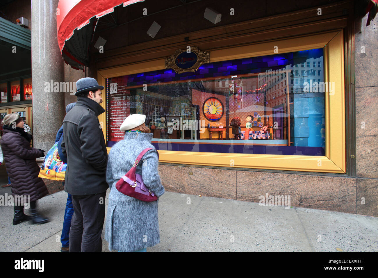 Puppet show and window hi-res stock photography and images - Alamy