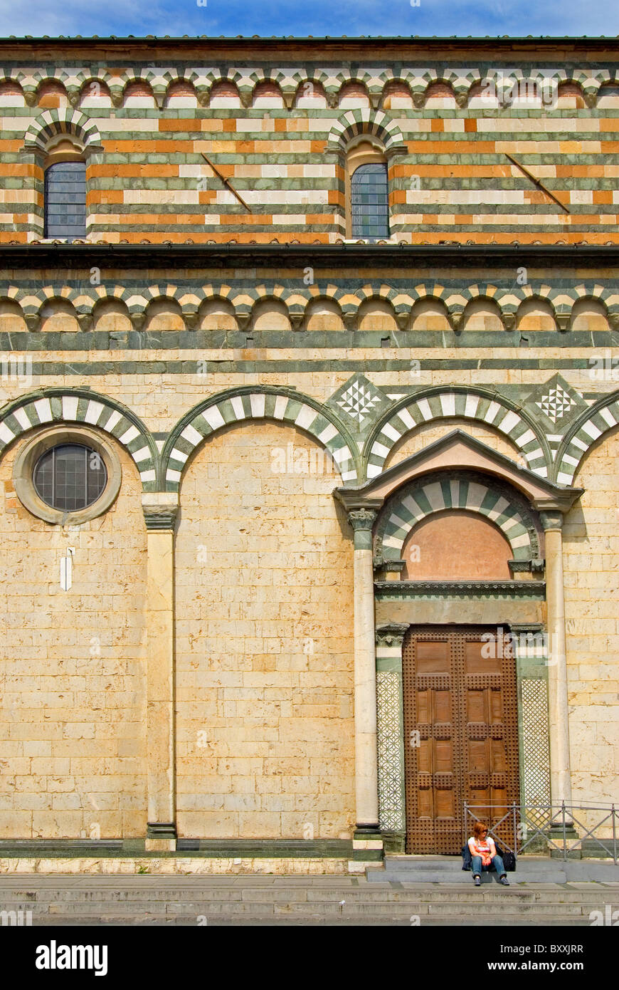 Prato, Tuscany, Italy. South wall of Cattedrale Santo Stefano (St ...
