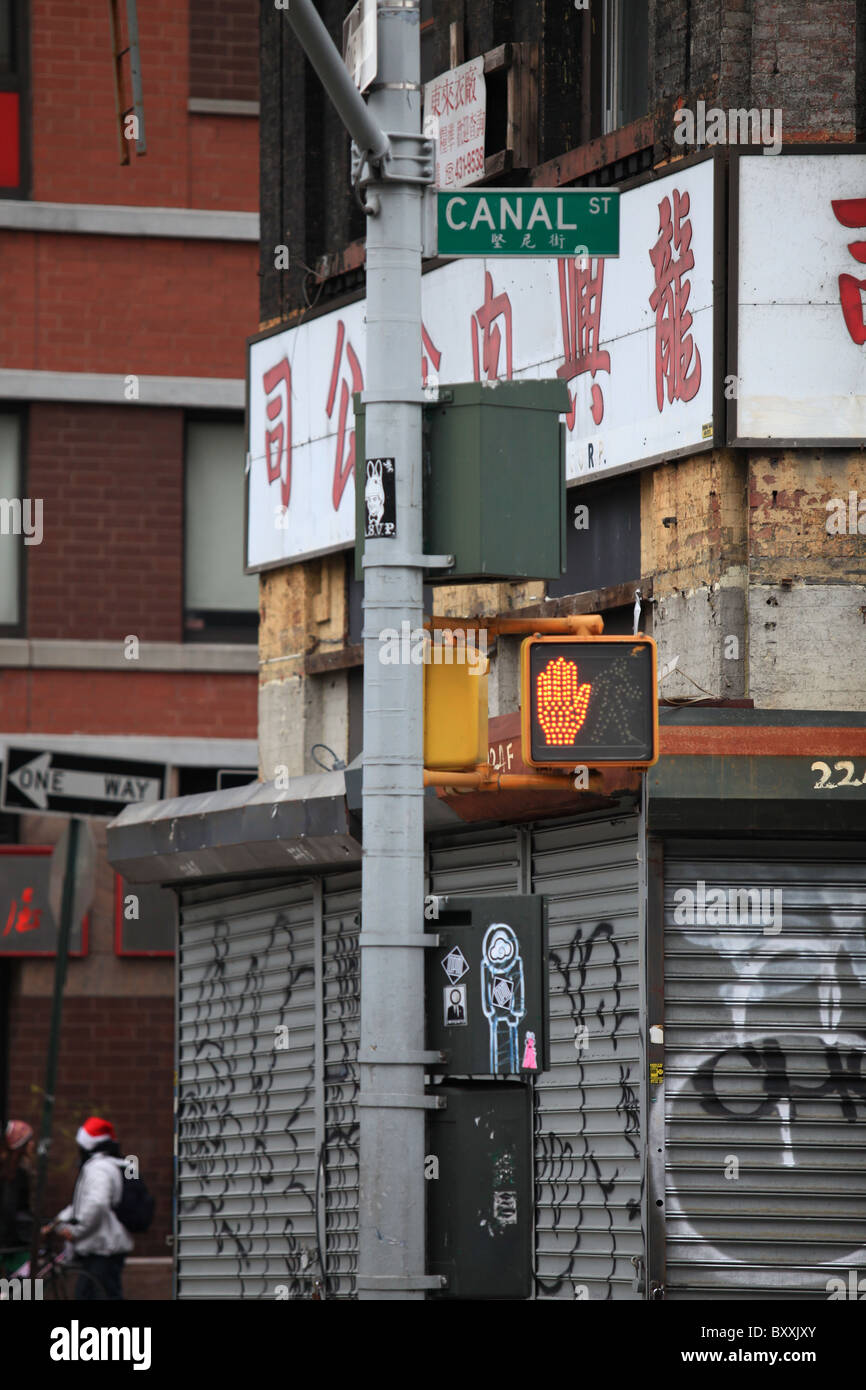 Canal street sign in Chinatown, New York city, 2010 Stock Photo - Alamy