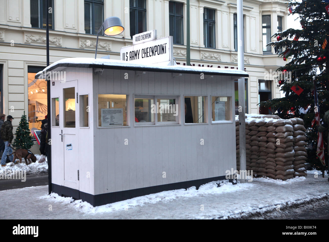 Ww2 in berlin hi-res stock photography and images - Alamy