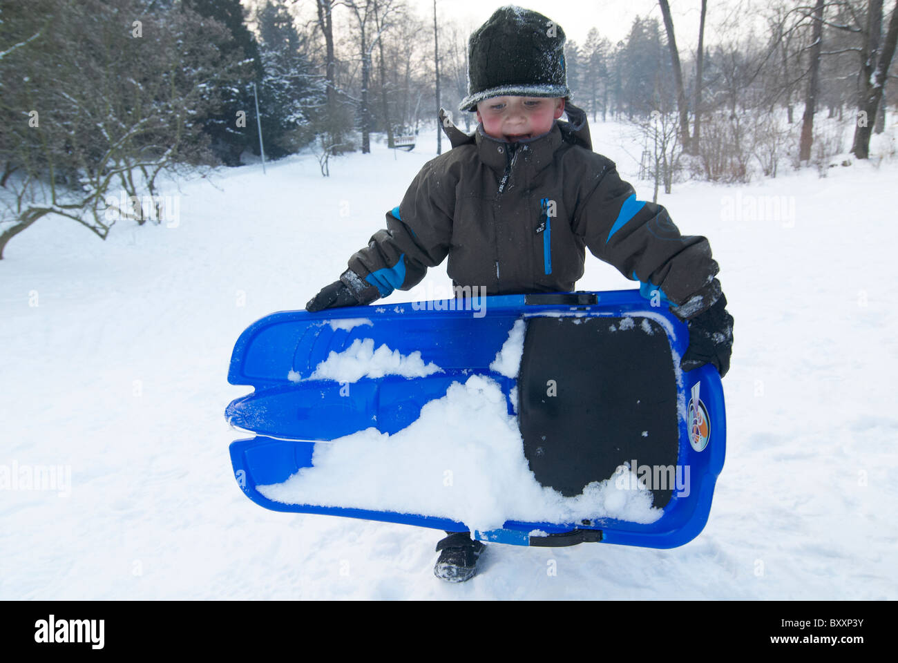 Boys winter outerwear hi-res stock photography and images - Alamy