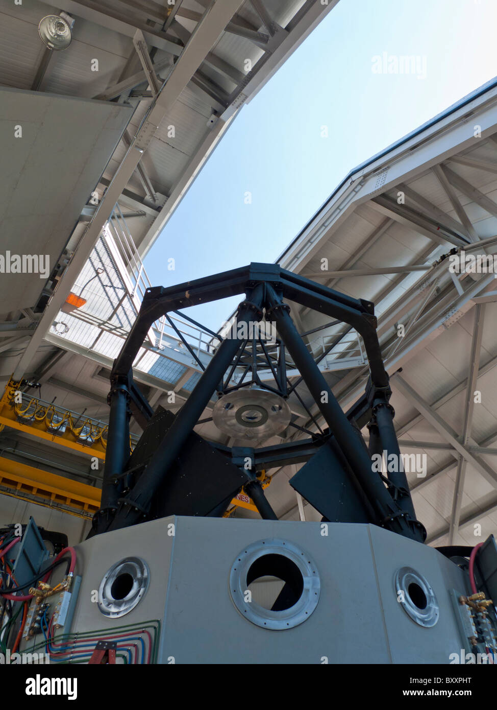 The top structure of the 4.2 meter Discover Channel Telescope near ...
