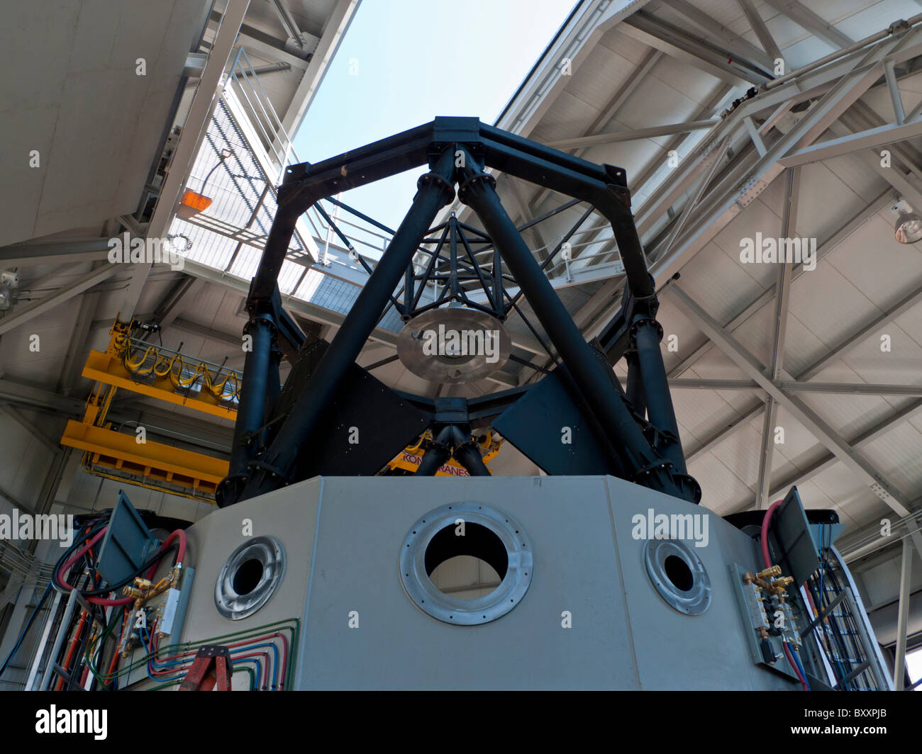 The top structure of the 4.2 meter Discover Channel Telescope near ...
