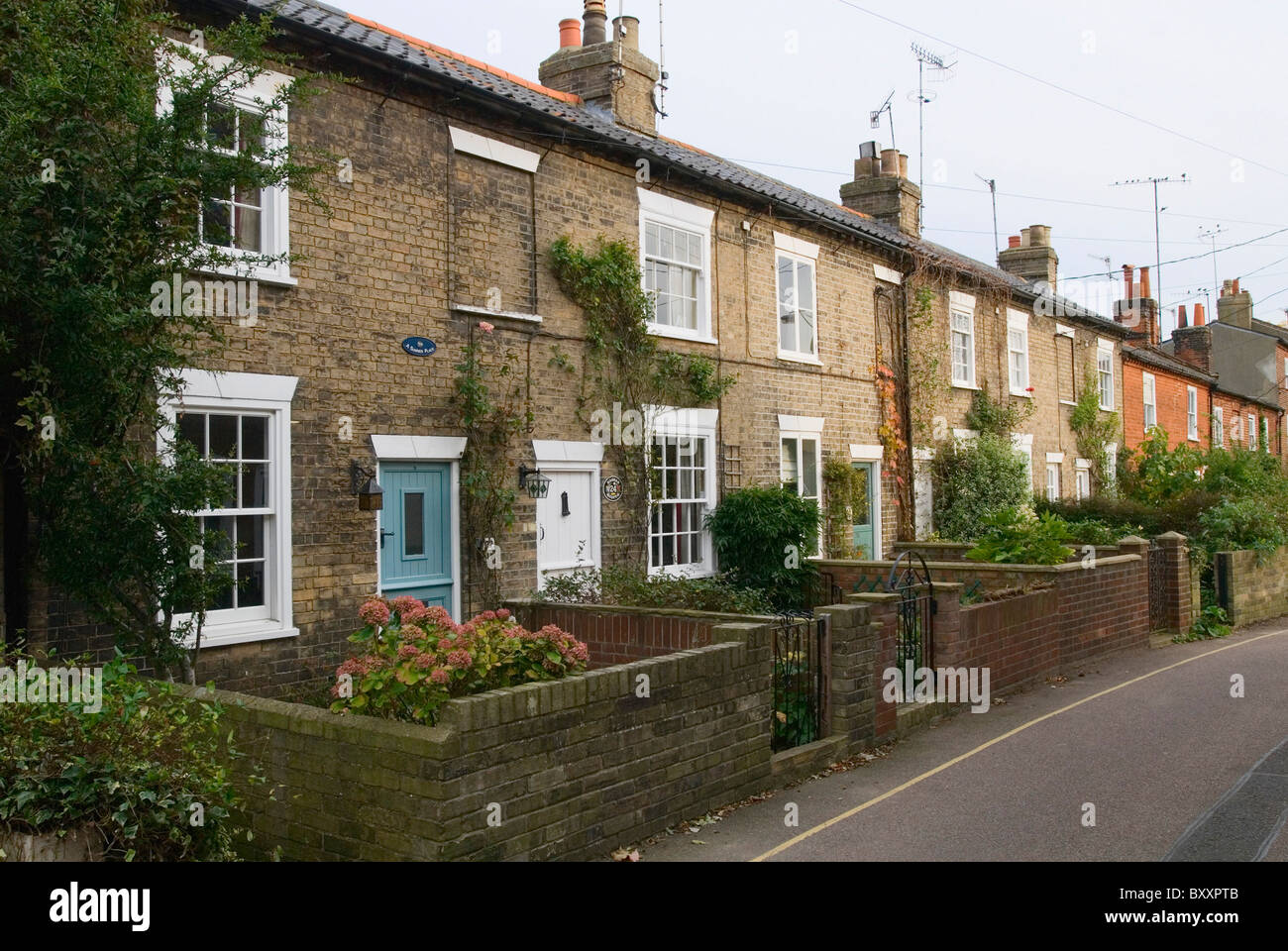 Terraced Victorian cottages Woodbridge Suffolk UK Stock Photo - Alamy