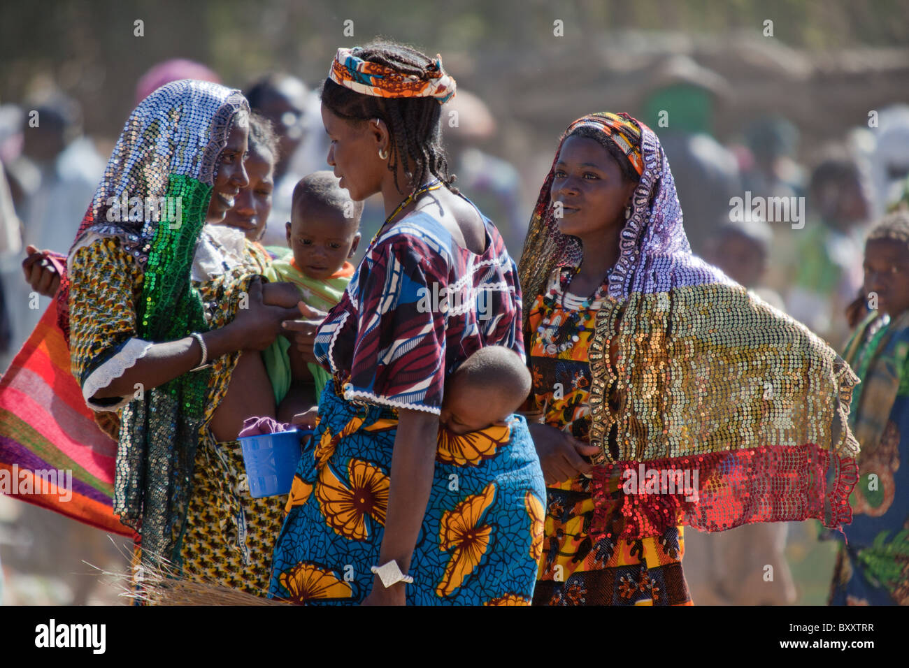 Fulani women at the village market of Bourro in northern Burkina Faso ...