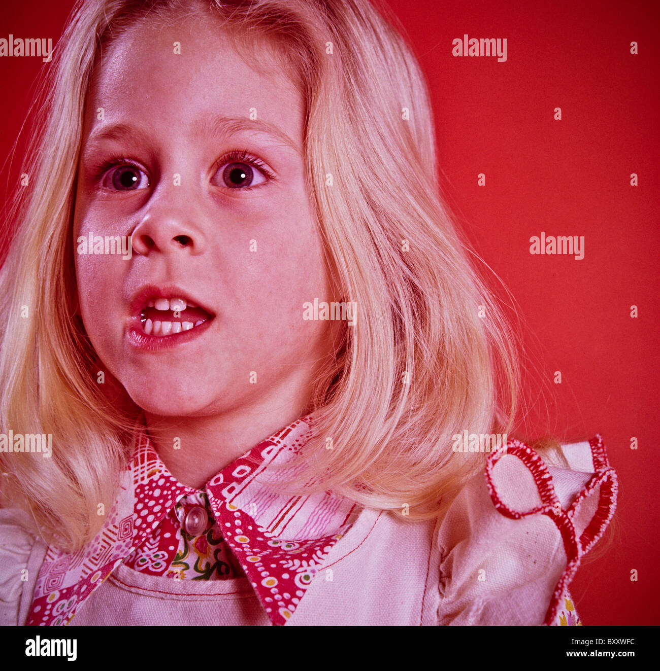 1970s childhood happy hi-res stock photography and images - Alamy