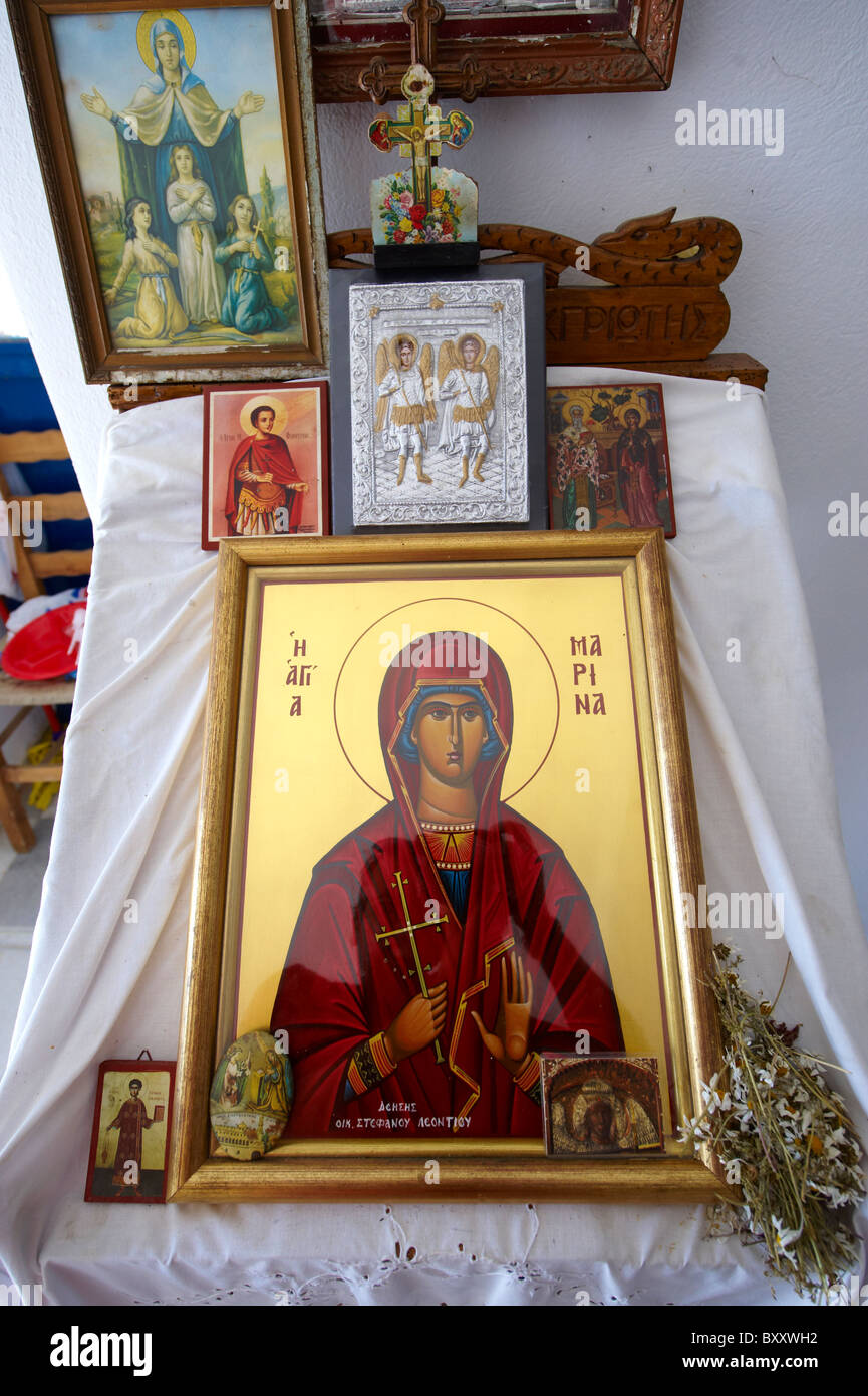 Greek orthodox chapel hi-res stock photography and images - Alamy