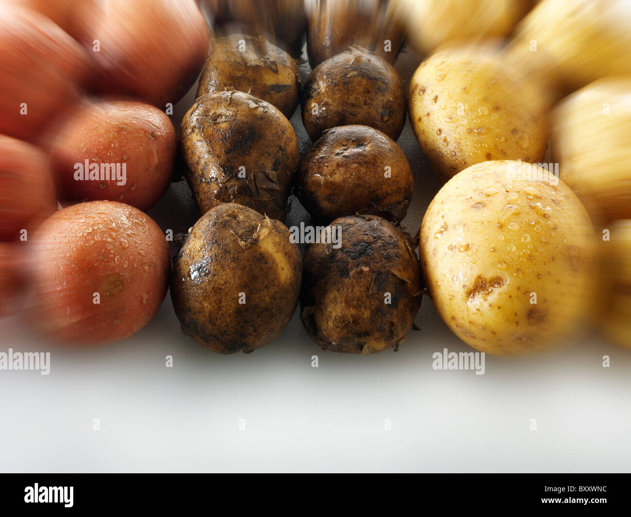 Fresh potatoes background hi-res stock photography and images - Alamy