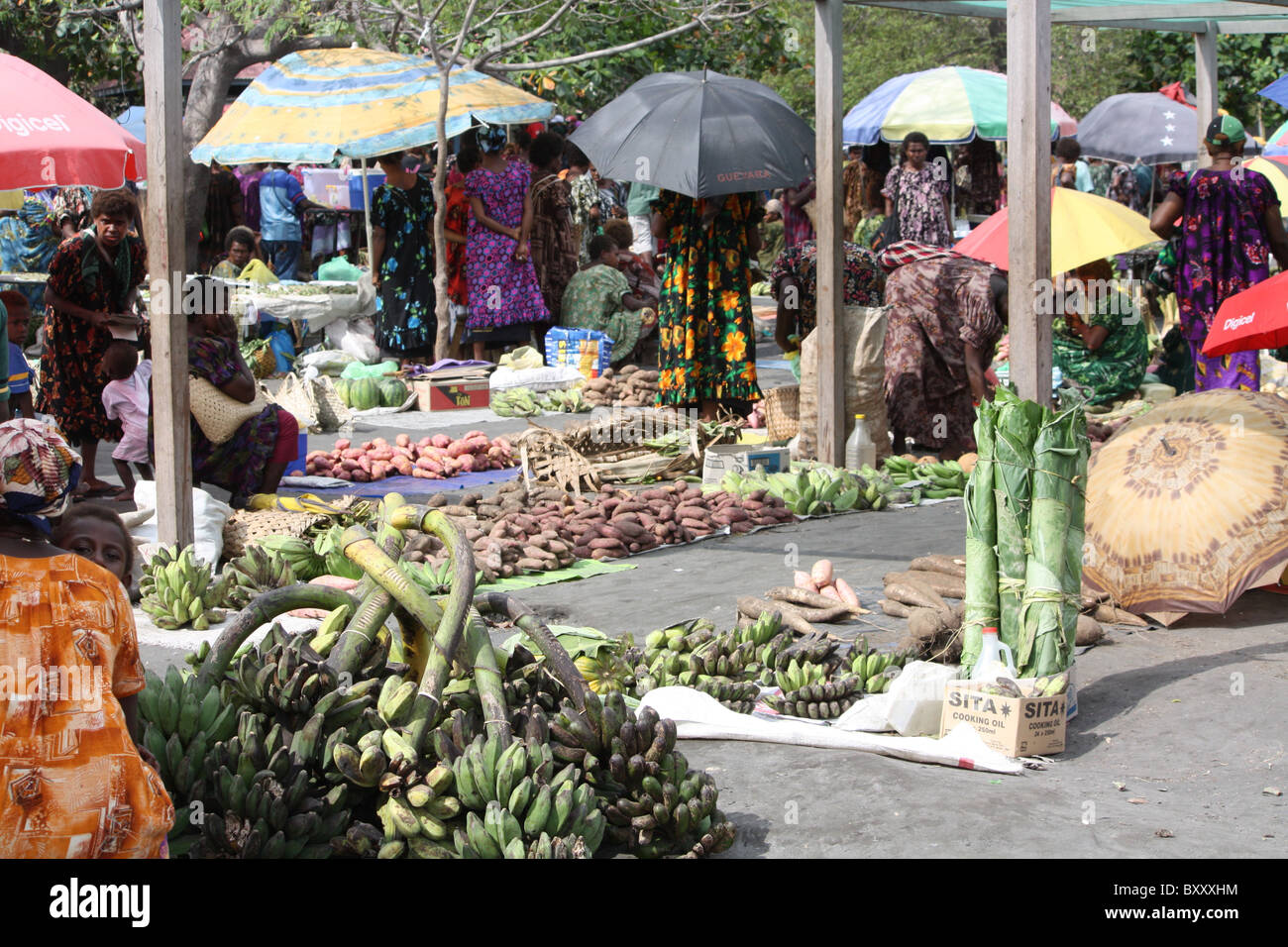 Tropical Island market Stock Photo - Alamy