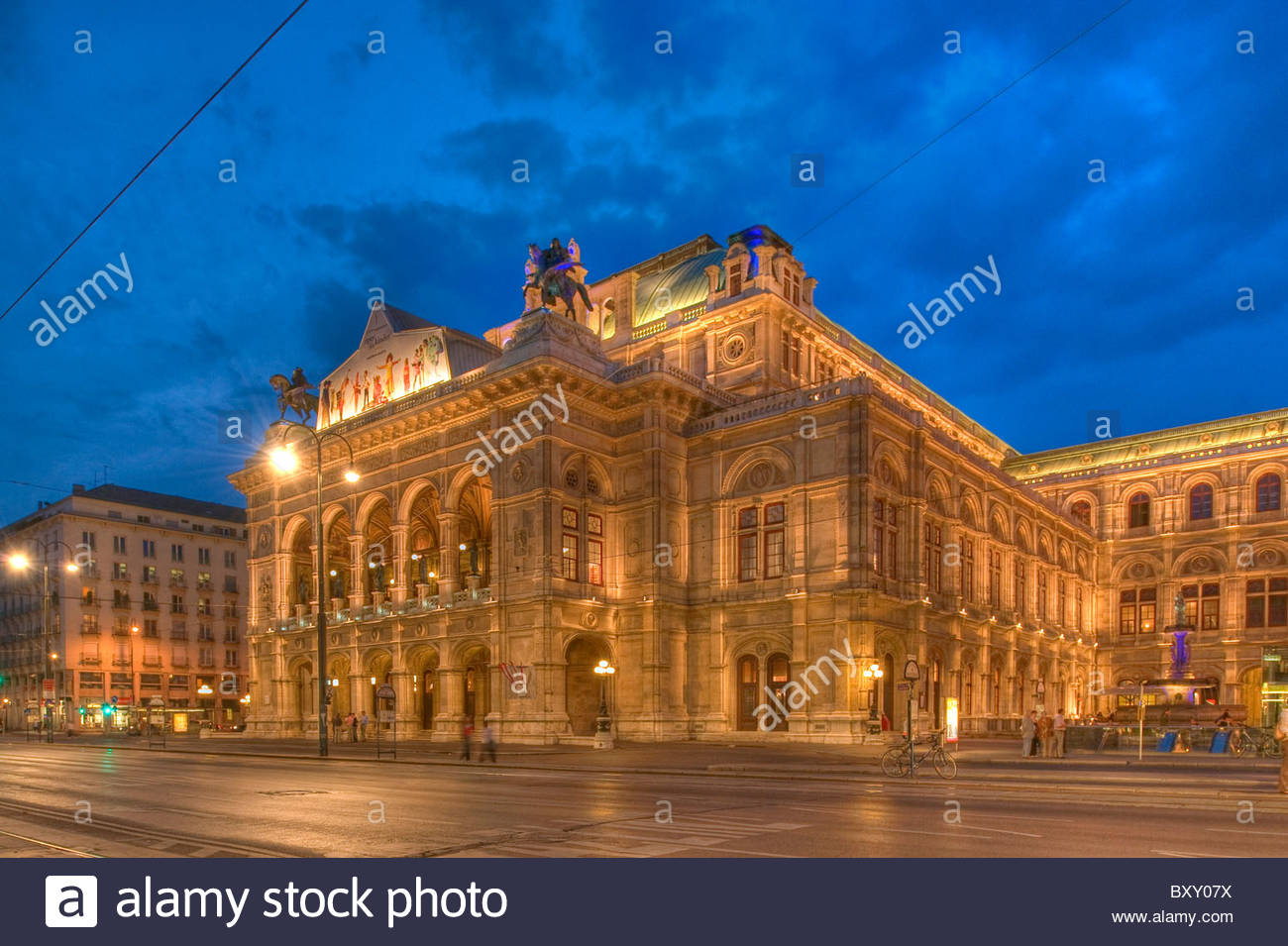 Wien Oper High Resolution Stock Photography and Images - Alamy