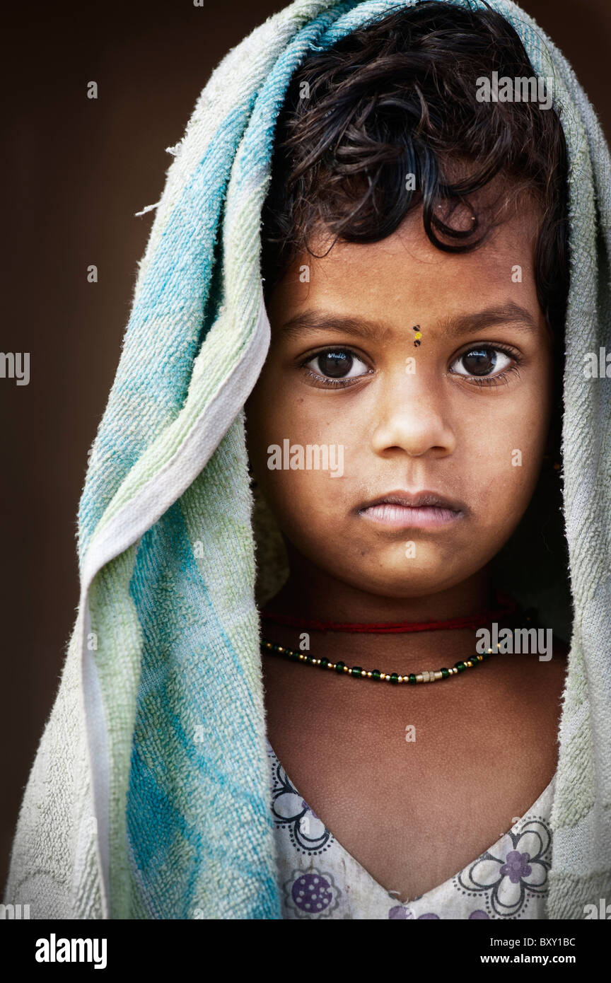 Young poor Indian girl portrait. Andhra Pradesh, India Stock Photo - Alamy