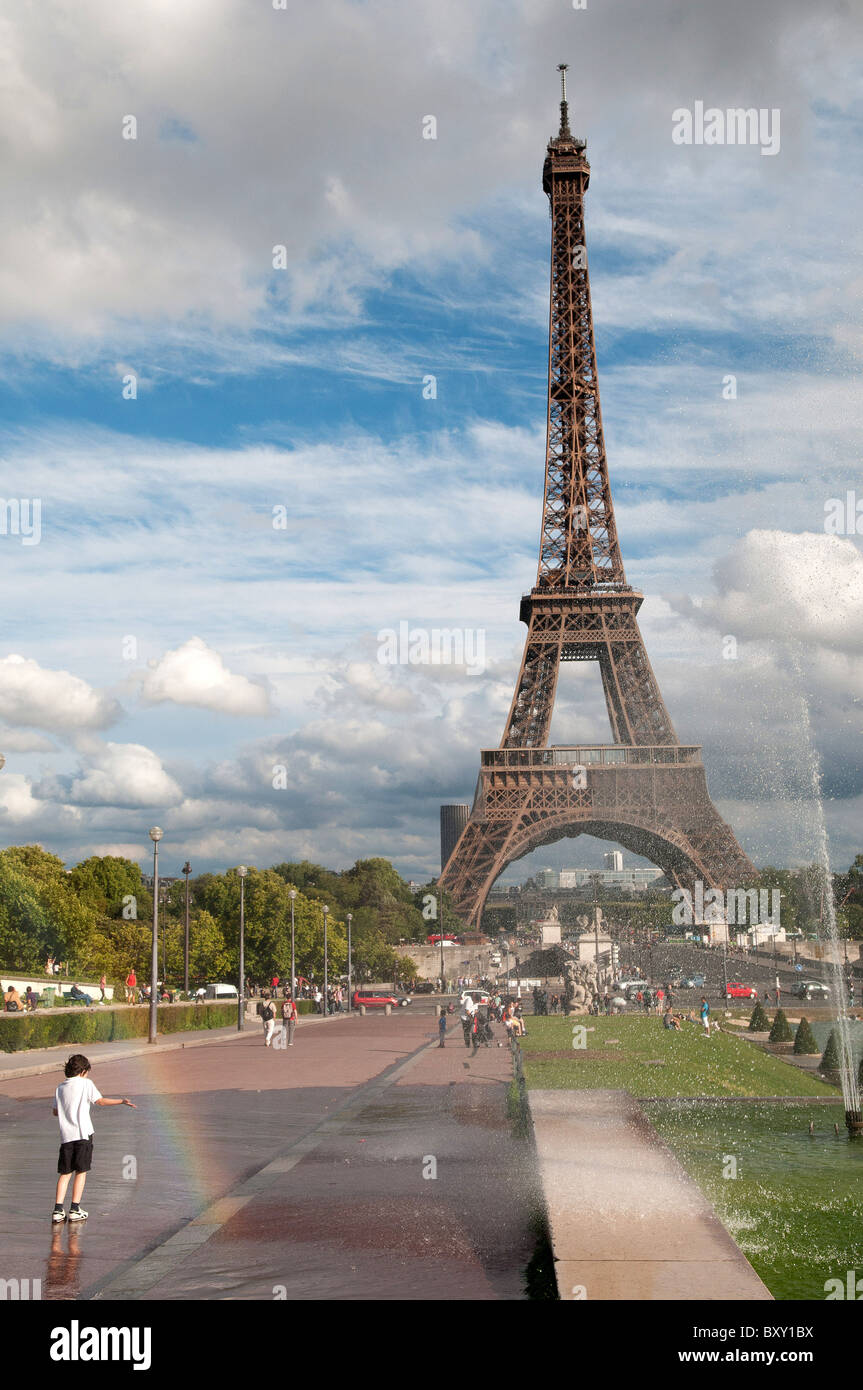 Paris (75): the Eiffel Tower Stock Photo - Alamy
