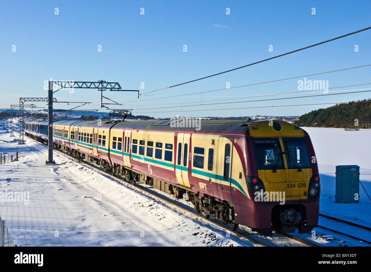Scotrail Sunday service class 334 EMU heading towards Helensburgh from ...