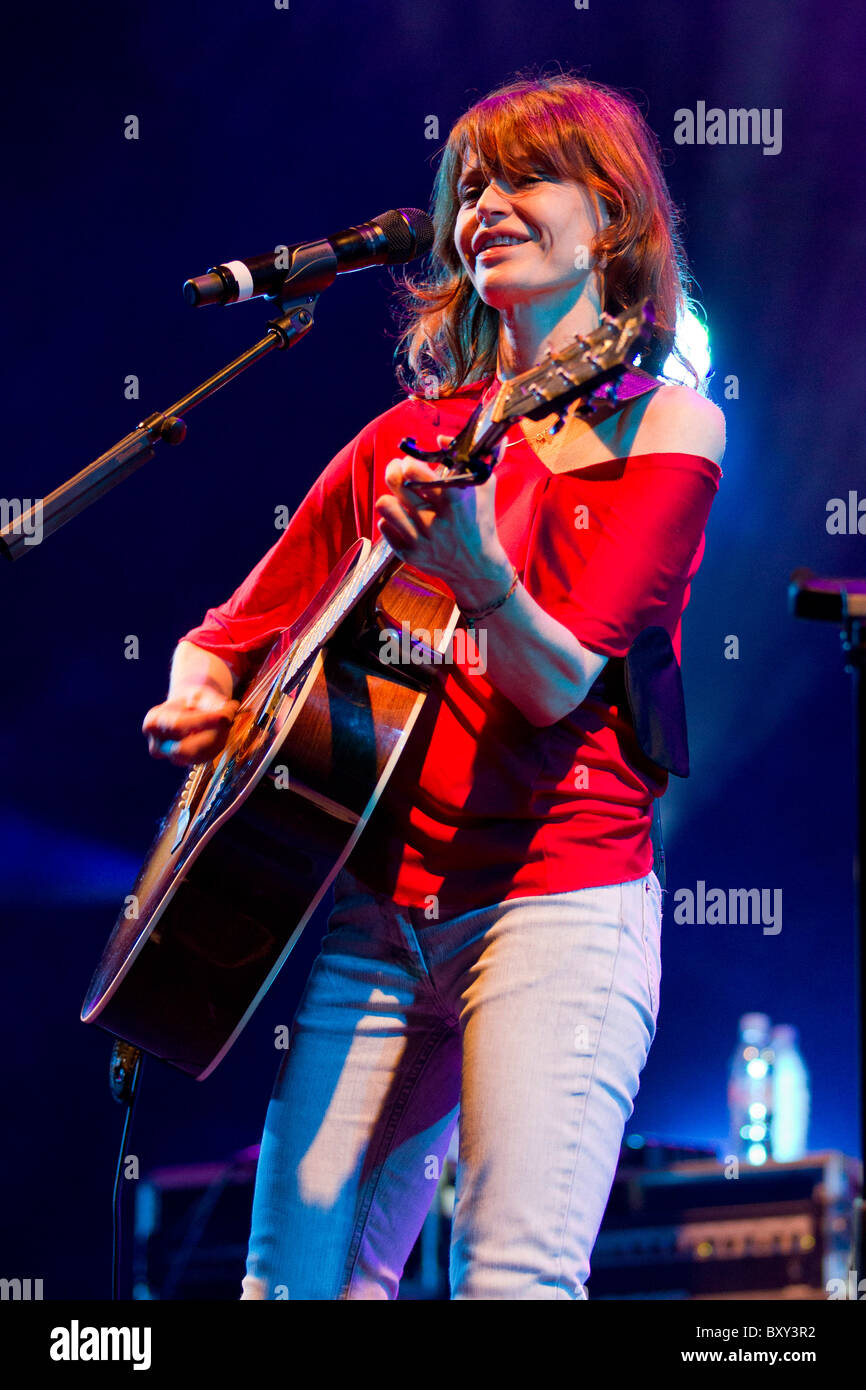 Axelle red hi-res stock photography and images - Alamy