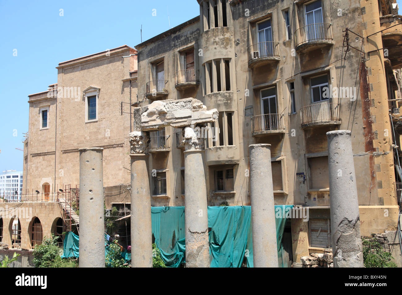 Roman ruins Downtown Beirut Lebanon Stock Photo - Alamy