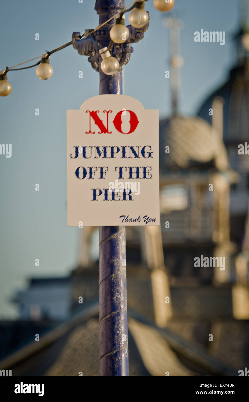 No jumping off pier hi-res stock photography and images - Alamy