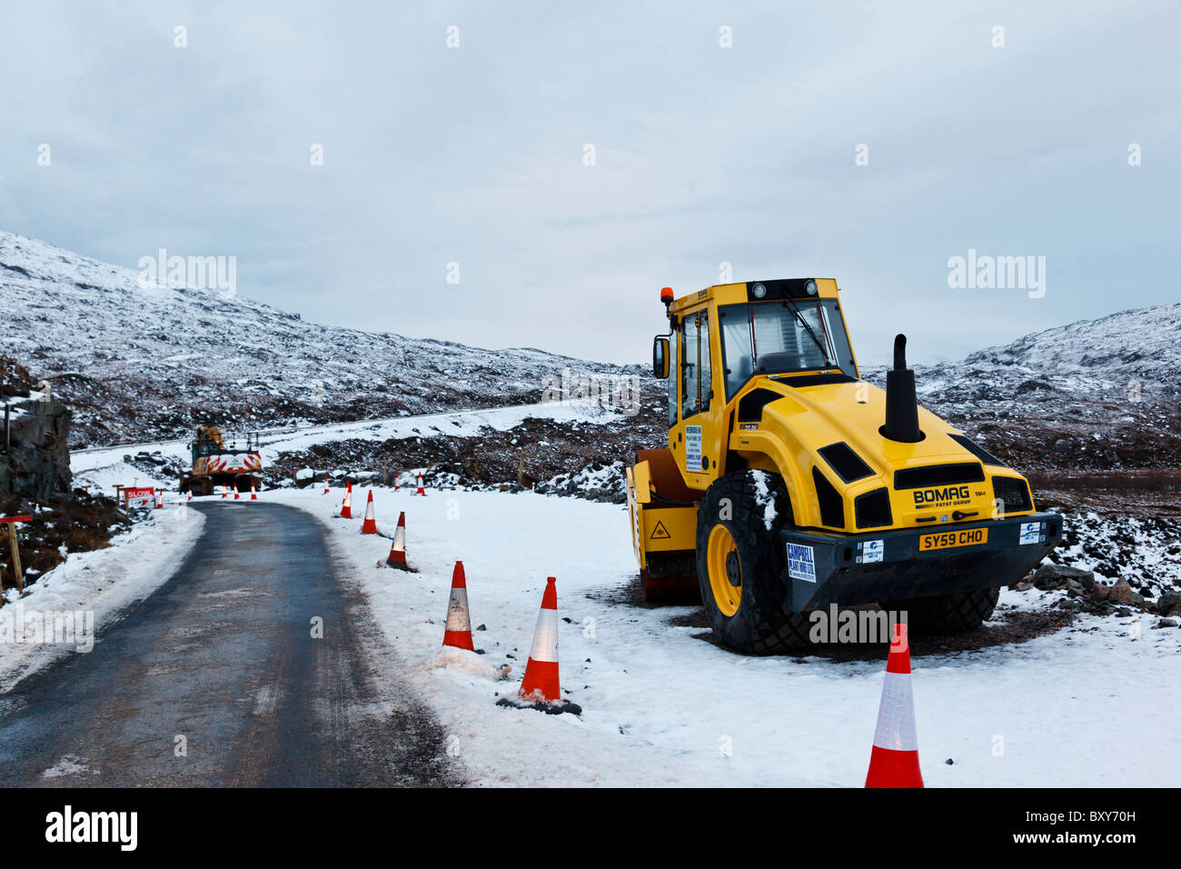 Roadworks on the isle of Harris, Scotland Stock Photo - Alamy