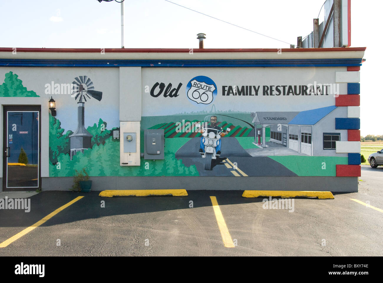 Route 66 restaurant hi-res stock photography and images - Alamy