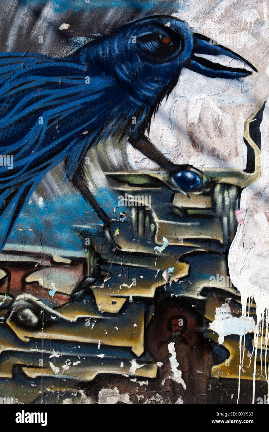 Wall mural bird art hi-res stock photography and images - Alamy