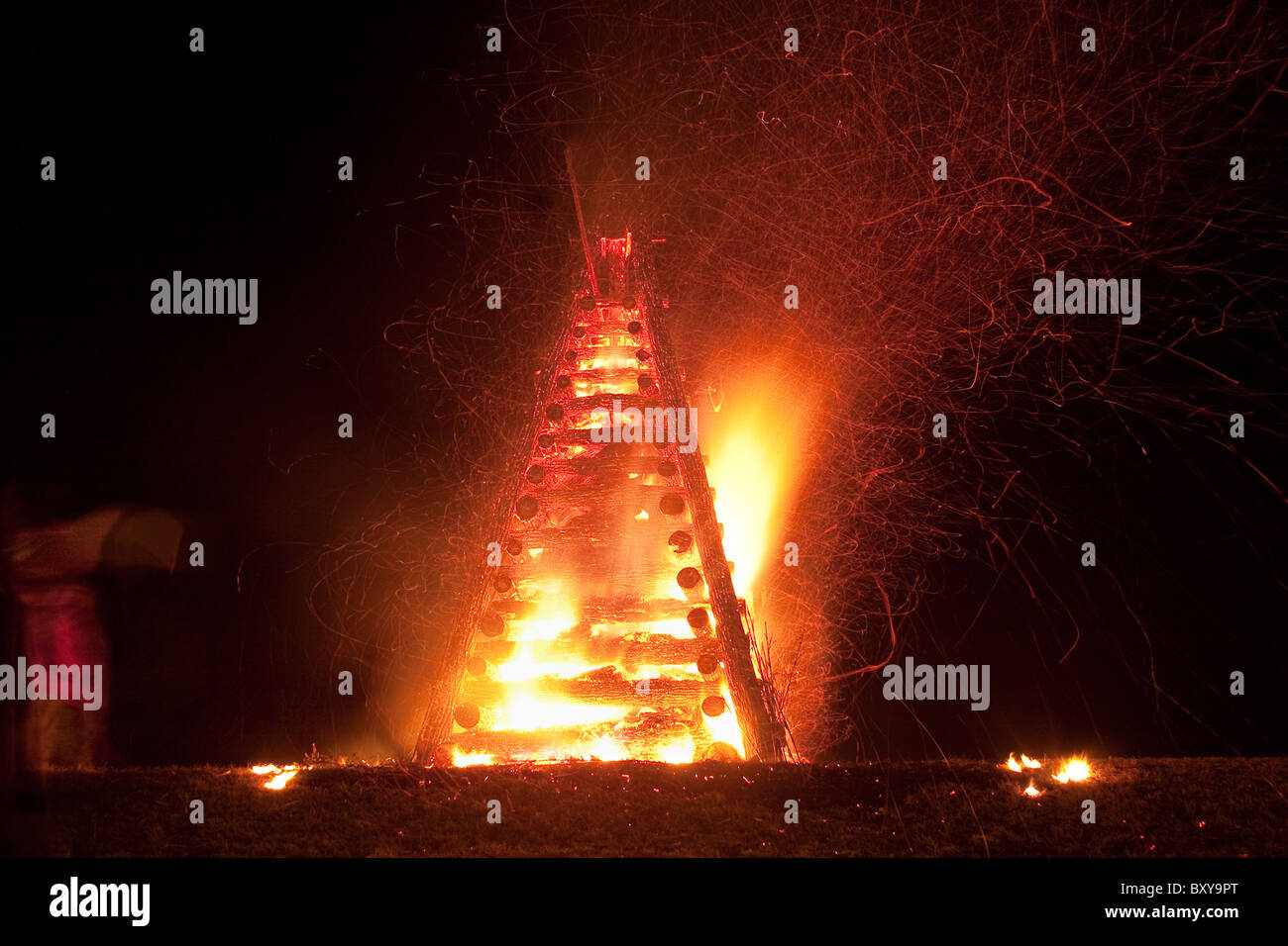 Christmas eve bonfire on the levee, Gramercy, Louisiana, USA Stock ...